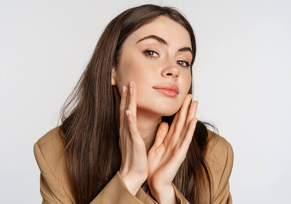 Double Chin Removal | Non-Invasive Treatments - Medica Estetica
